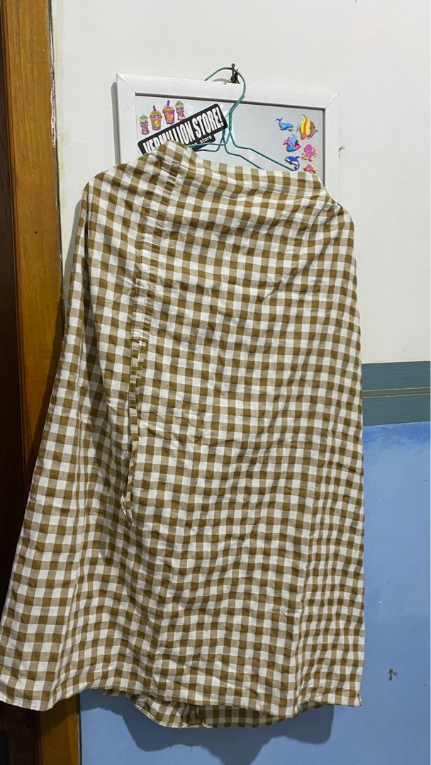 rok serut, Fesyen Wanita, Pakaian Wanita, Gaun & Rok di Carousell