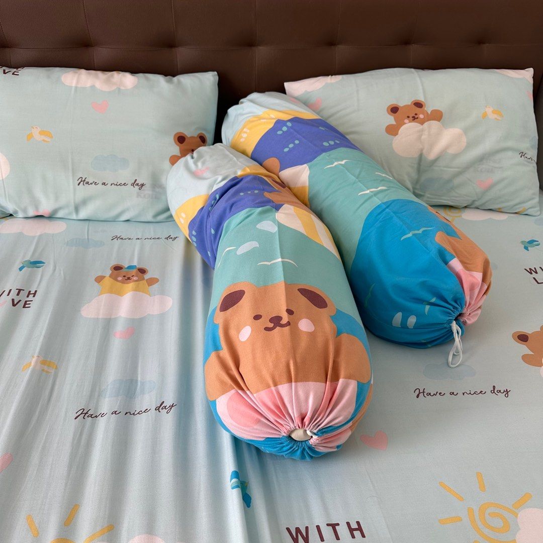 sprei beruang biru bedsheet ukuran king koil, Perabotan Rumah di Carousell