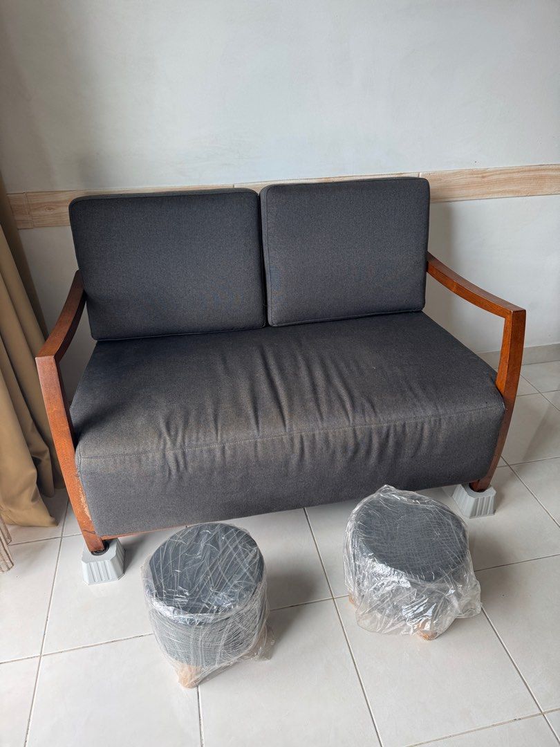 2 seater Sofa with side arm rest & 2 stools/ottoman , sofa with stools ...