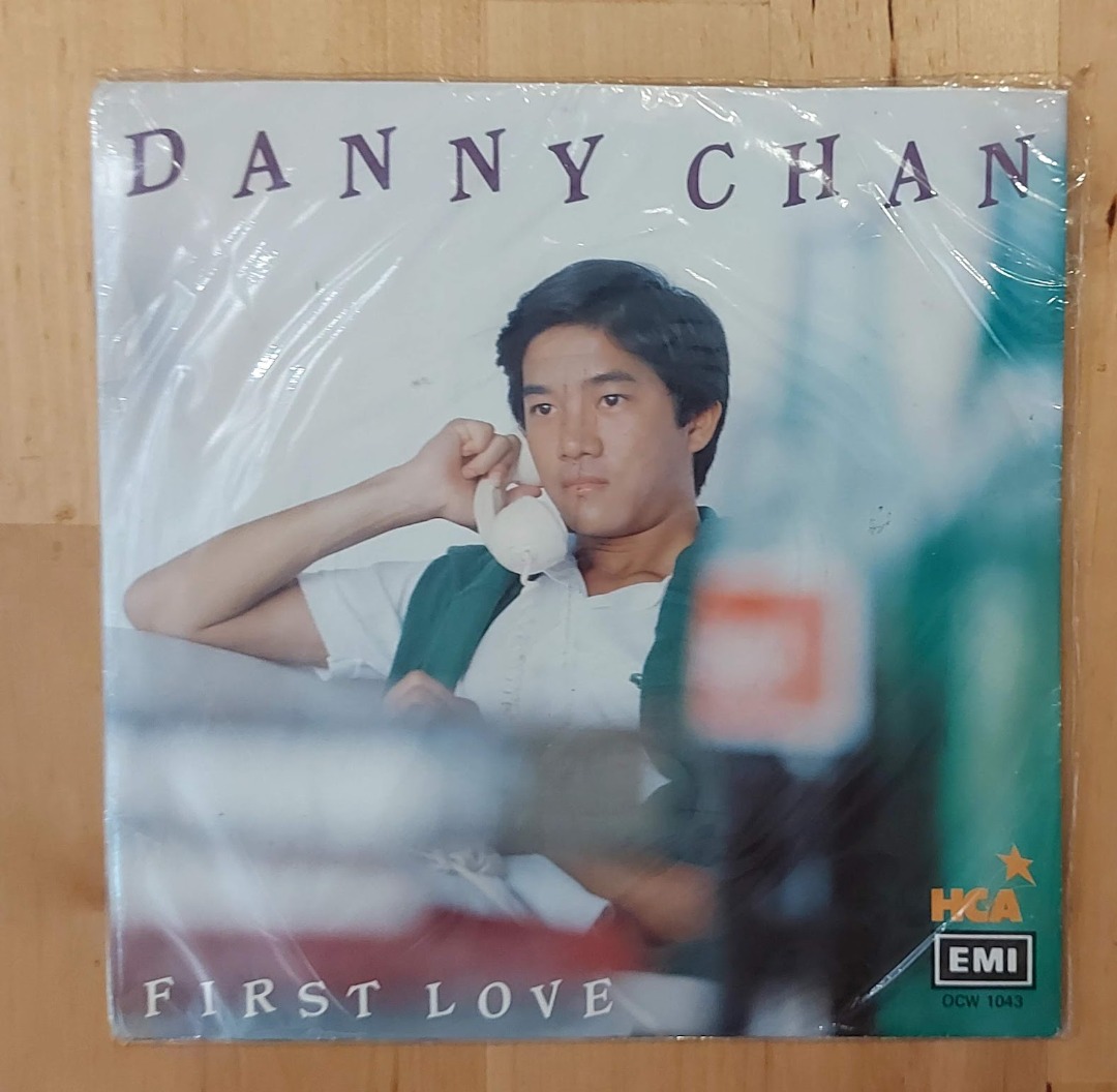 全新 未拆袋 陳百強First Love 7吋 黑膠, 興趣及遊戲, 音樂、樂器 & 配件, 音樂與媒體 - 黑膠碟 - Carousell