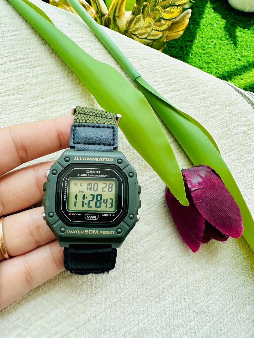 Casio Illuminator 3224 W-2018 H water resistant 5 bar Chrono Watch ...