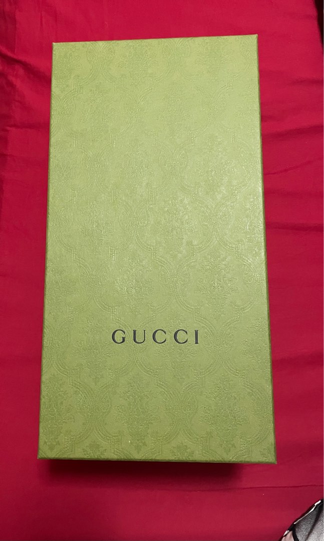 Authentic GUCCI Shoe box Authentic with freebies assoted luxury paper ...
