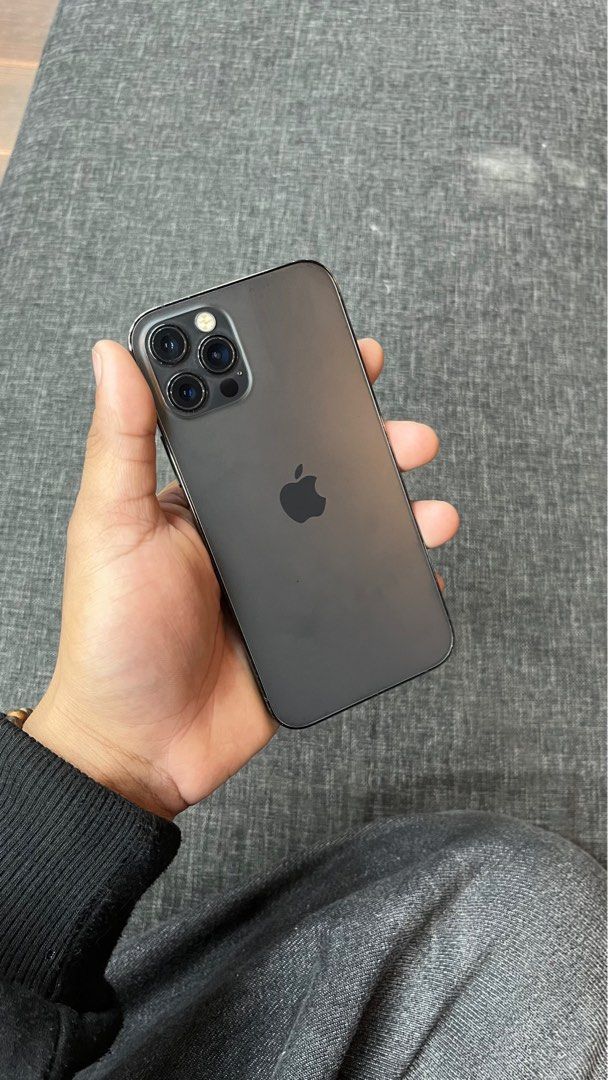 iphone 12pro 256gb beacukai, Telepon Seluler & Tablet, iPhone, iPhone 12 Series di Carousell