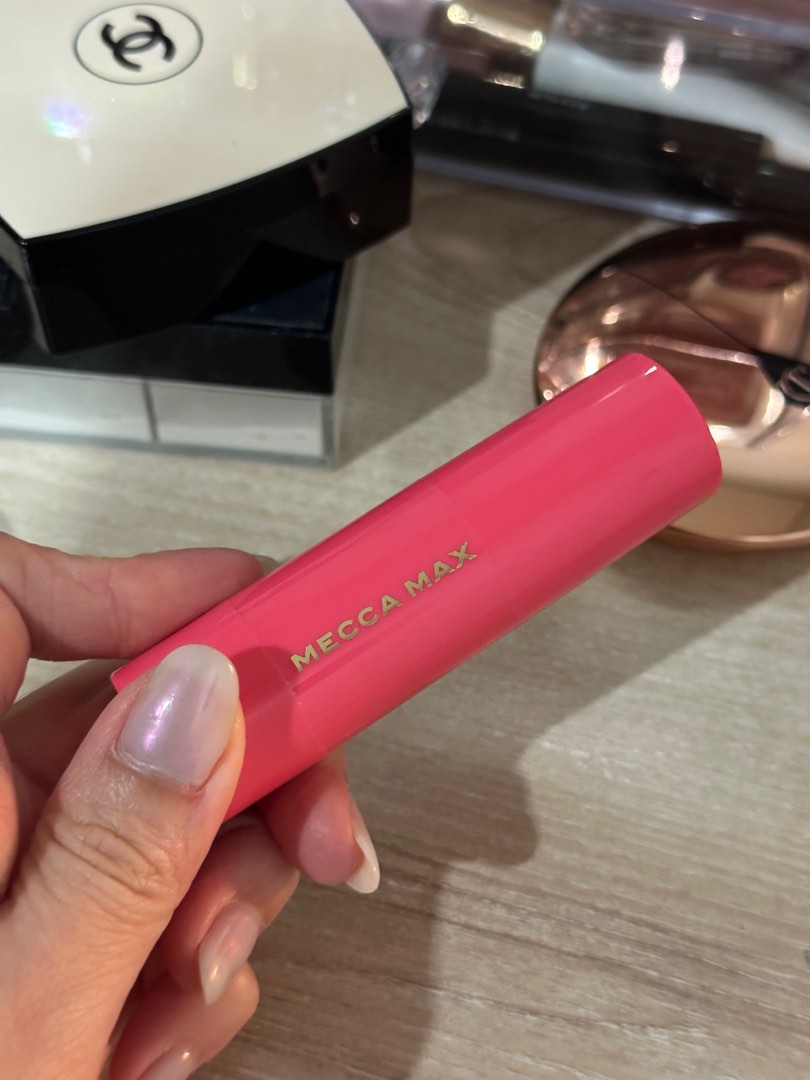 Mecca Max Off Duty Blush Stick Shade Candy, Kesehatan & Kecantikan ...