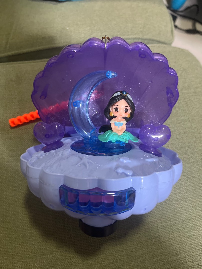 Princess Jasmine Musical Shell lantern, Hobbies & Toys, Toys & Games on ...