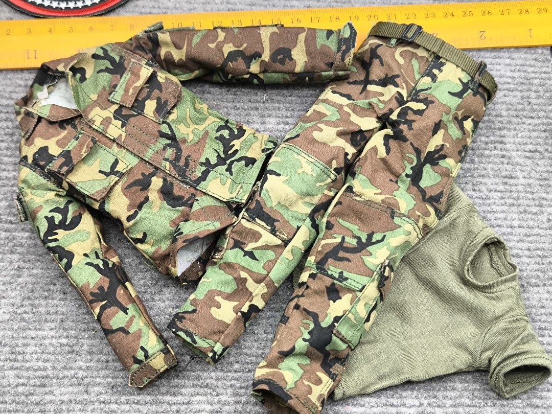 SOLDIER STORY 020 The US Army's 1st SFOD-D - Combat Uniform with Belt ...