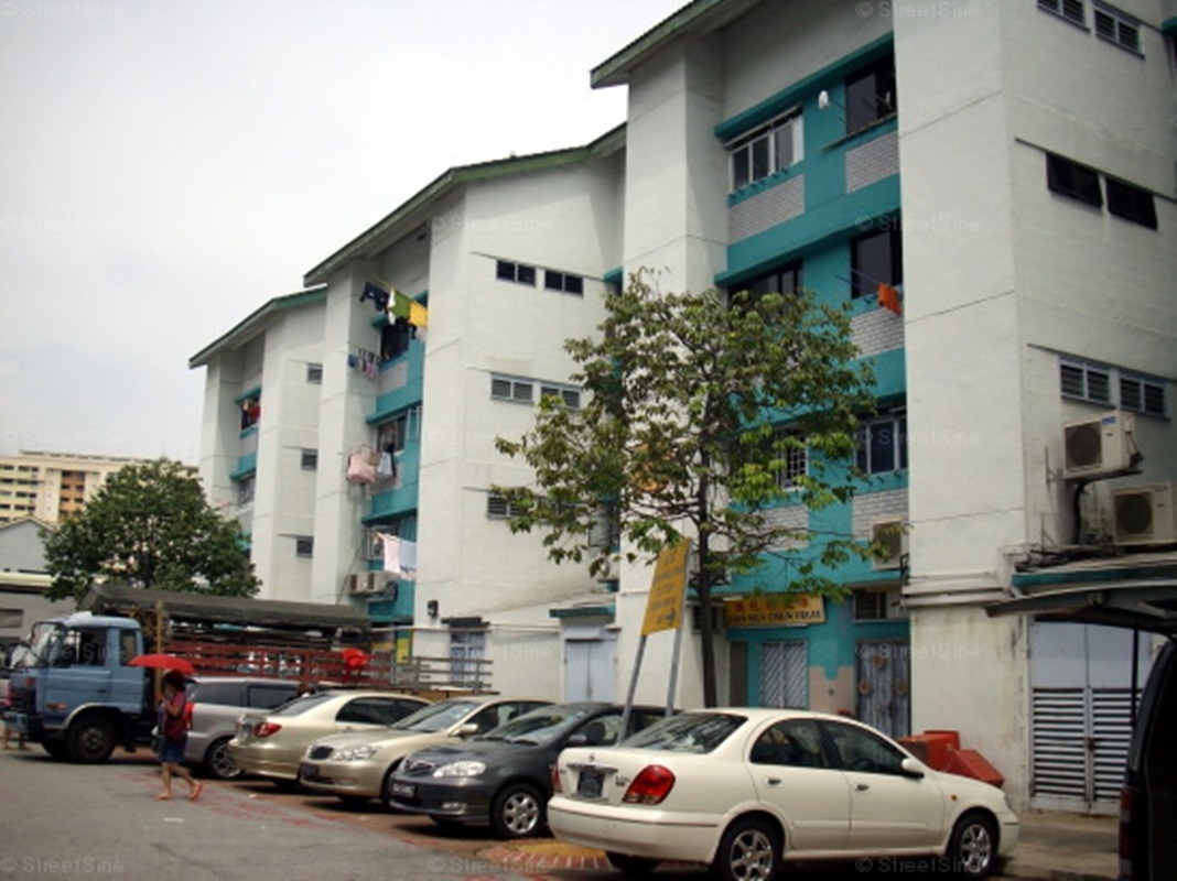 Thomson 6 construction workers ok Dormitory for rent Work Permit Worker ...