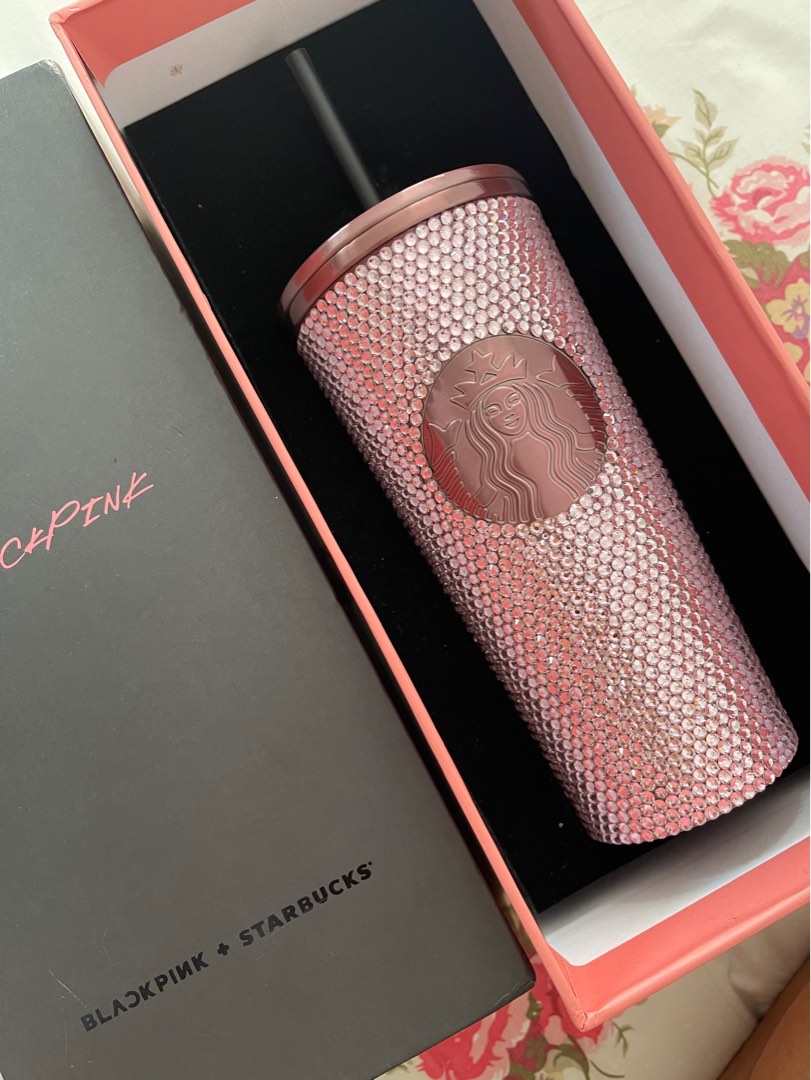 Tumblr Starbuck Blackpink Lisa ORI 100%, K-Wave di Carousell