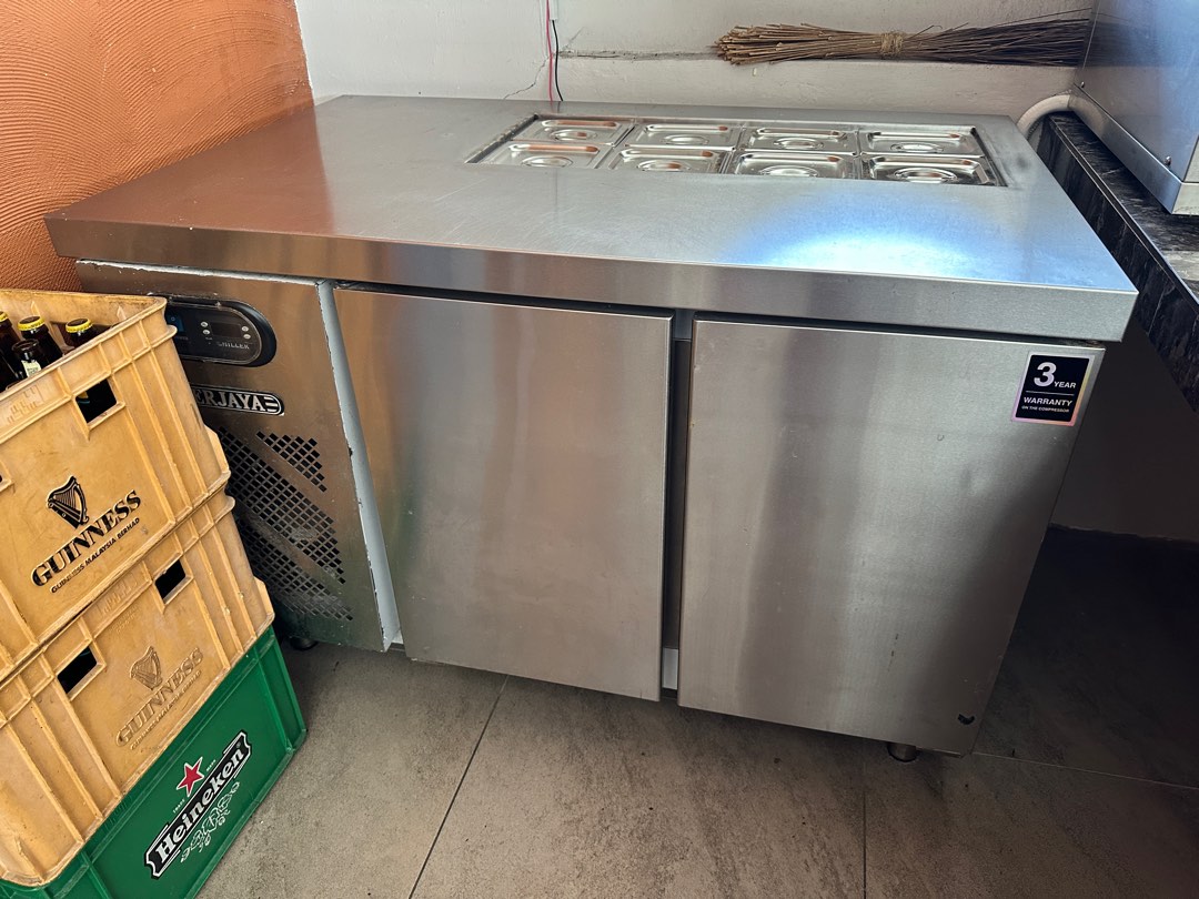 Commercial Chiller with Holder Berjaya Commercial Kitchen Equipments ...