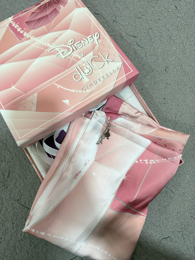 Disney x dUCk cinderella shawl, Women's Fashion, Muslimah Fashion ...