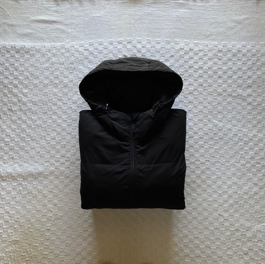 Gu Blouson Puffer Jacket ( 2 Pockets )( Adjustable Hood ), Men's ...