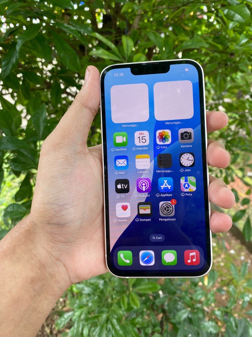 iPhone 13 128GB Fullset No Minus, Telepon Seluler & Tablet, iPhone ...
