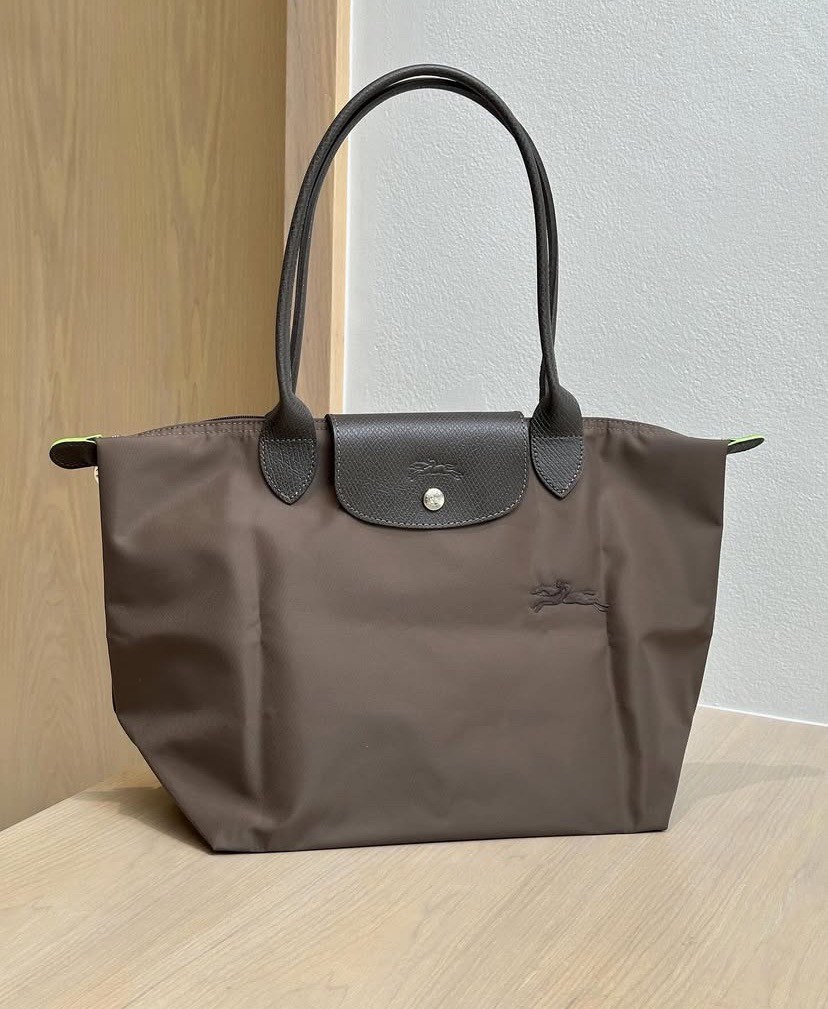 Longchamp Medium Long Handle Terra Club Green Series / Tote Bag, Barang ...