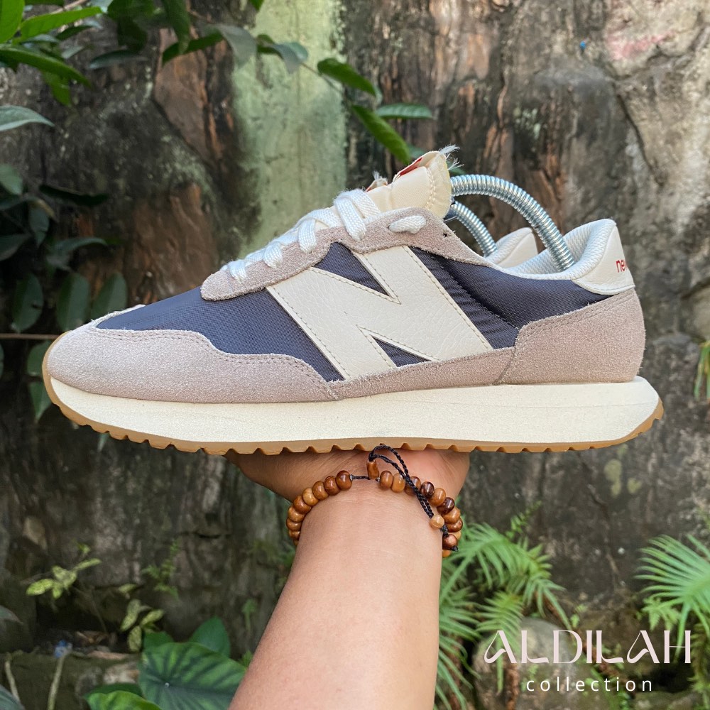 NB 237 Marblehead Navy / Grey Size 41.5 (26cm) Second Ori, Fesyen Pria ...