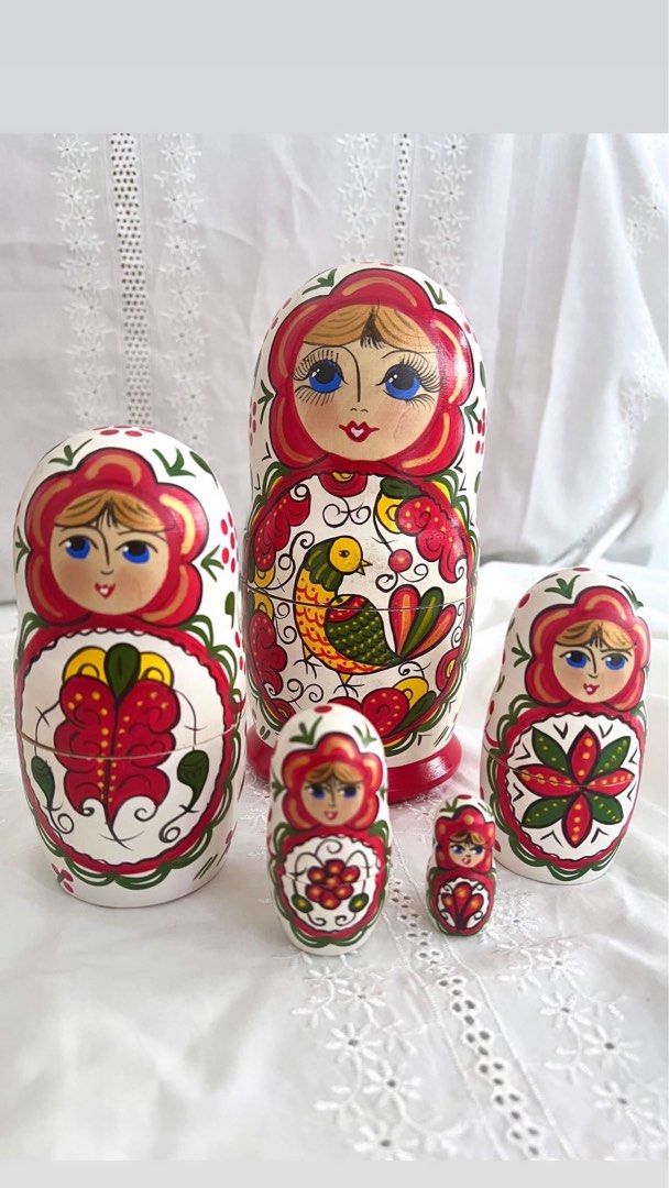 RARE ITEM Matryoshka Rusia 100% authentic, Perabotan Rumah di Carousell