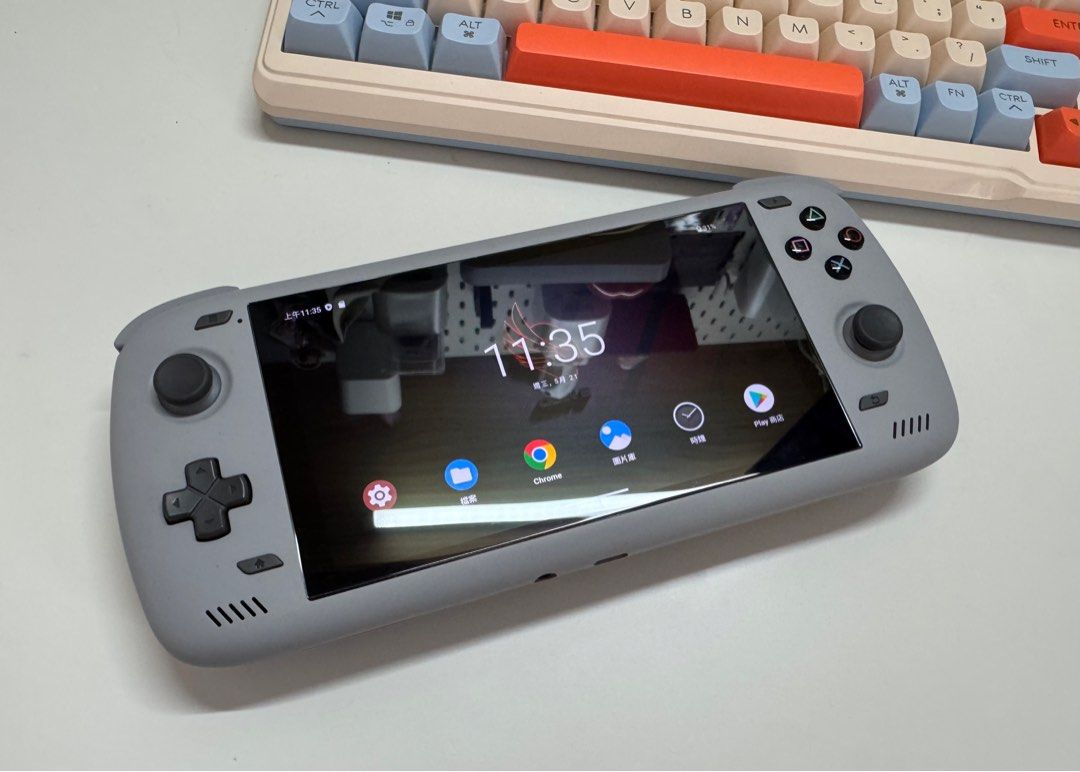 奧丁2 Odin 2 Pro 12GB + 256GB 安卓掌機高通8gen2畢業機, 電子遊戲, 電子遊戲機, 其他 - Carousell