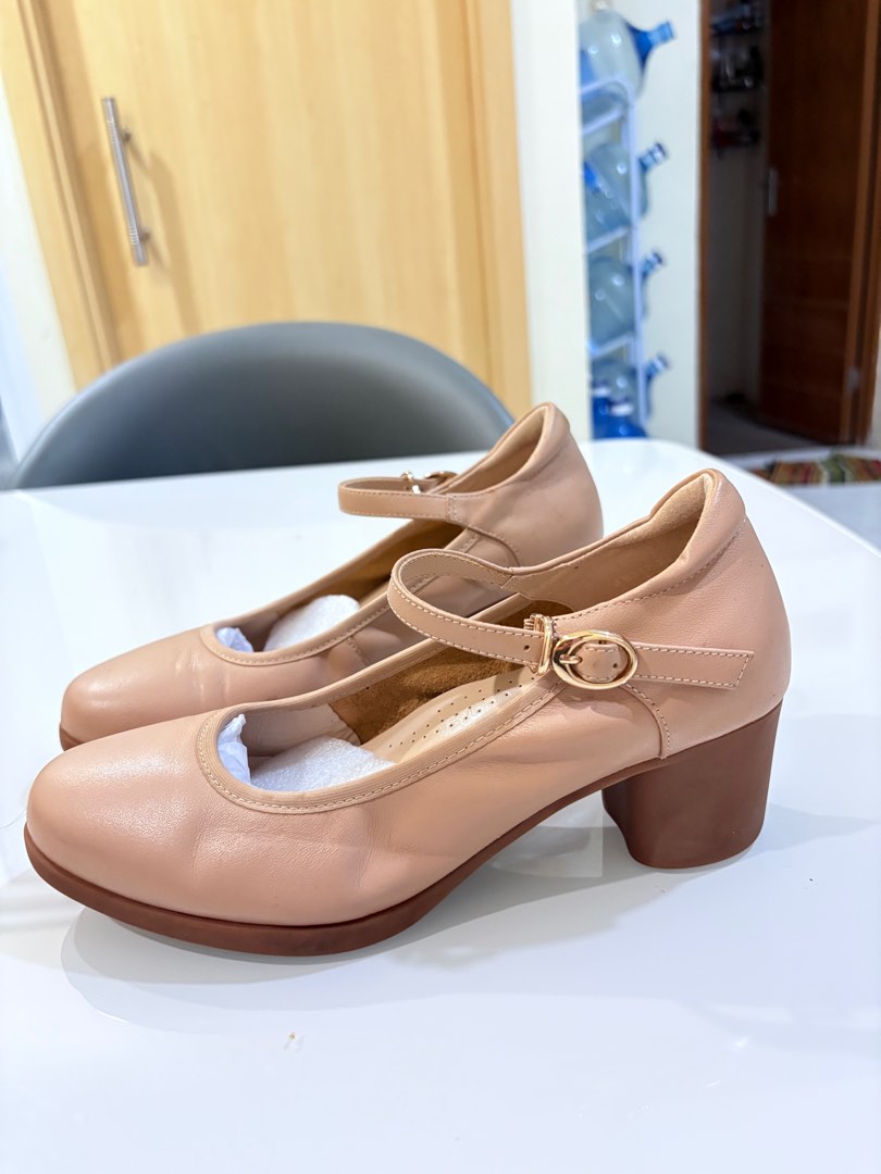 ANDREW Mary Jane Shoes, Fesyen Wanita, Sepatu di Carousell