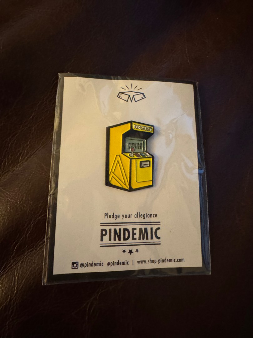 Arcade Enamel Pin, Hobbies & Toys, Stationery & Craft, Other Stationery & Craft on Carousell