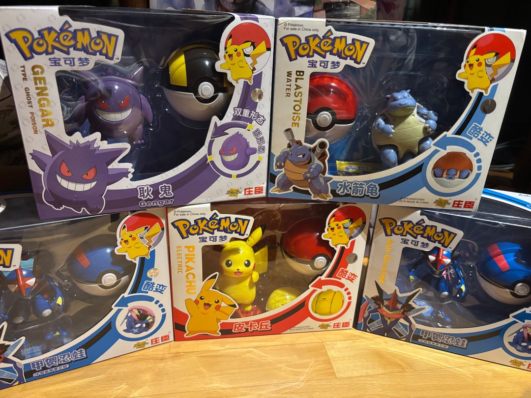 FAST DEAL BNIB BIB Clearance CHEAP Pokémon figurine with pokeball ash ...