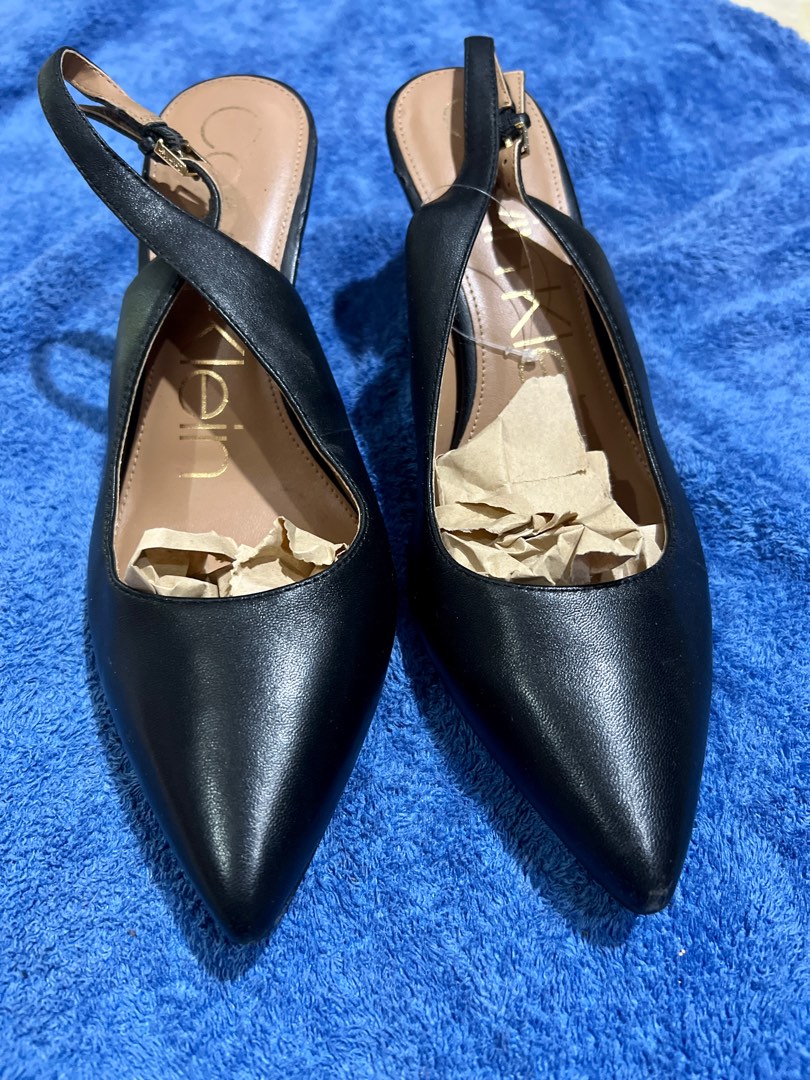 CK black heels pump, Women's Fashion, Footwear, Heels on Carousell