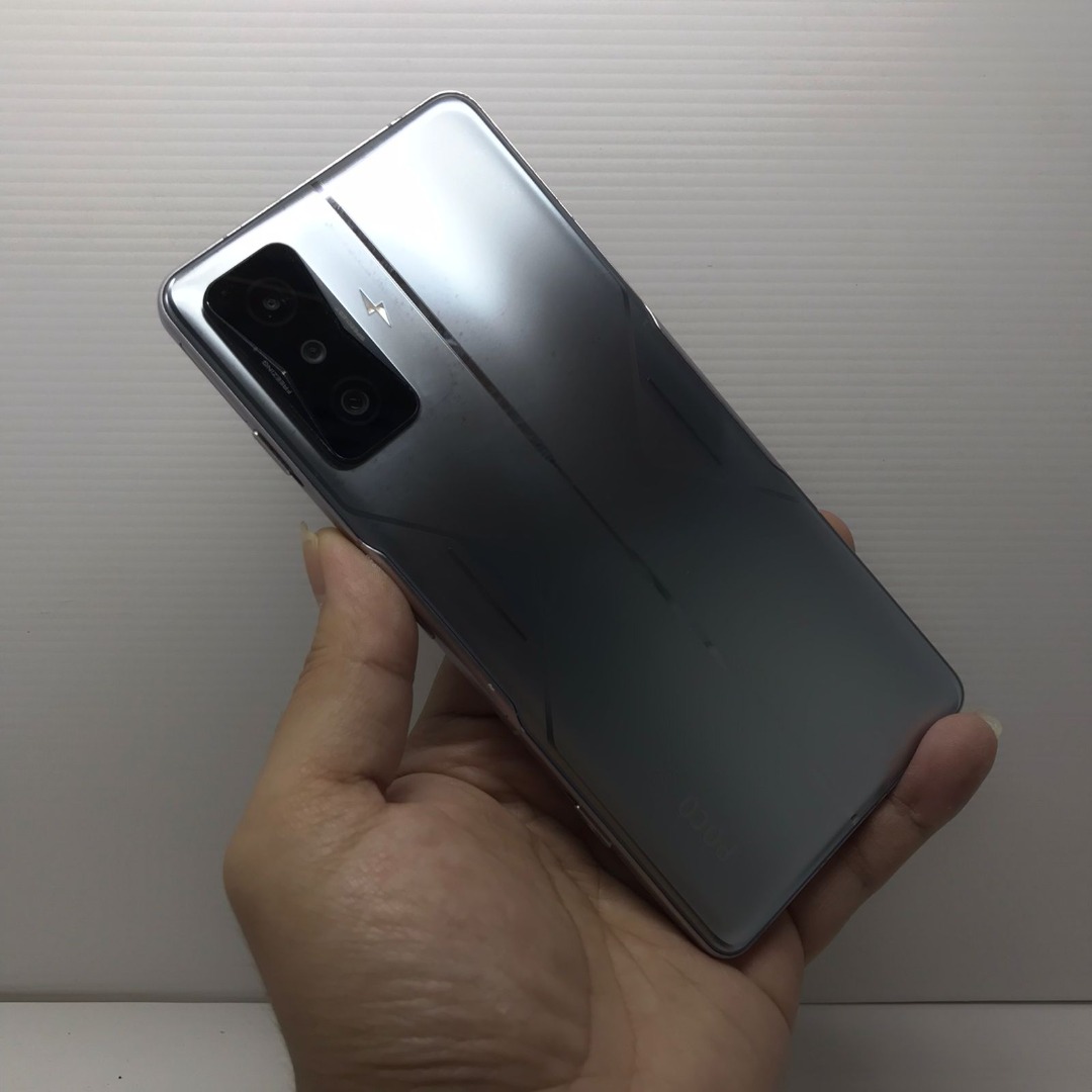 LIKE NEW XIAOMI POCO F4 GT 5G SILVER 12/256 NO MINUS MULUS!, Telepon ...