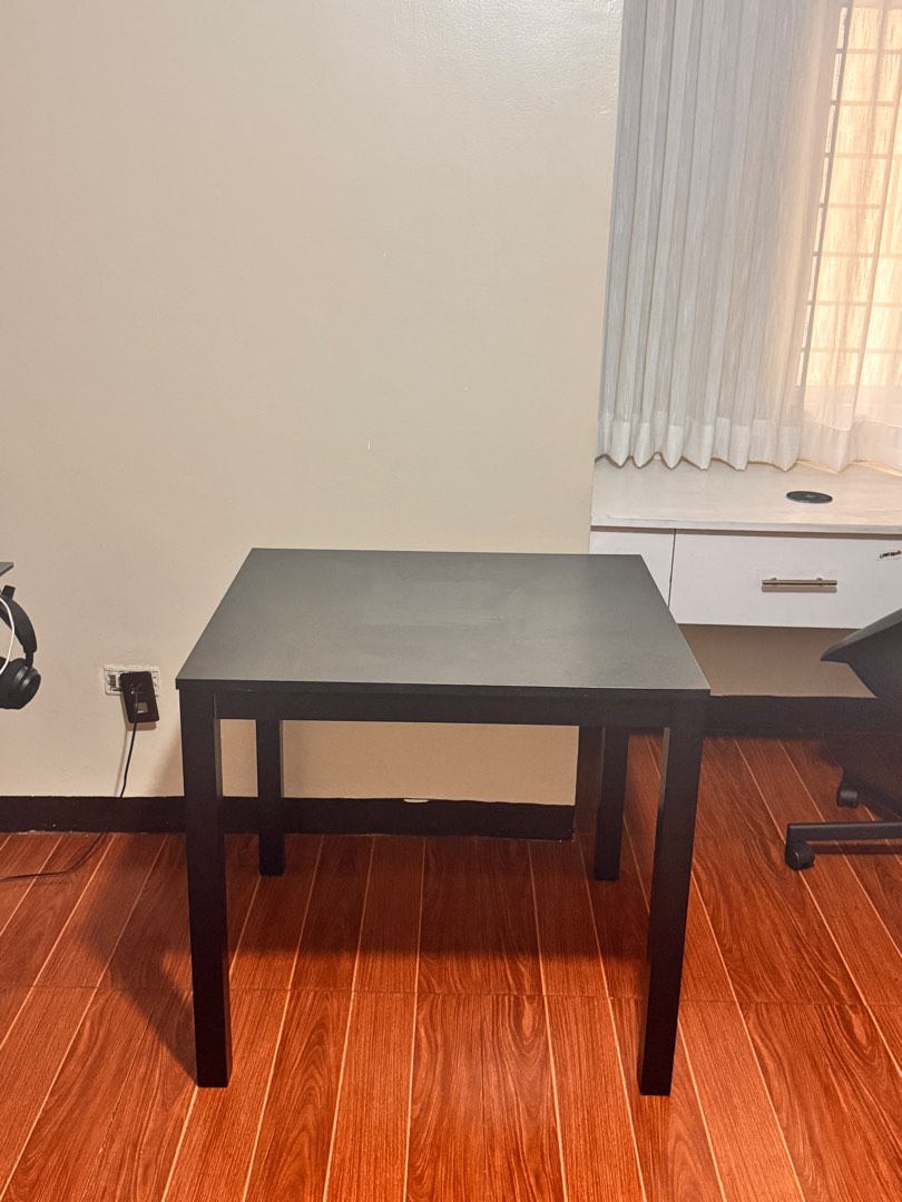 Mandaue Extendable Black Table, Furniture & Home Living, Furniture ...