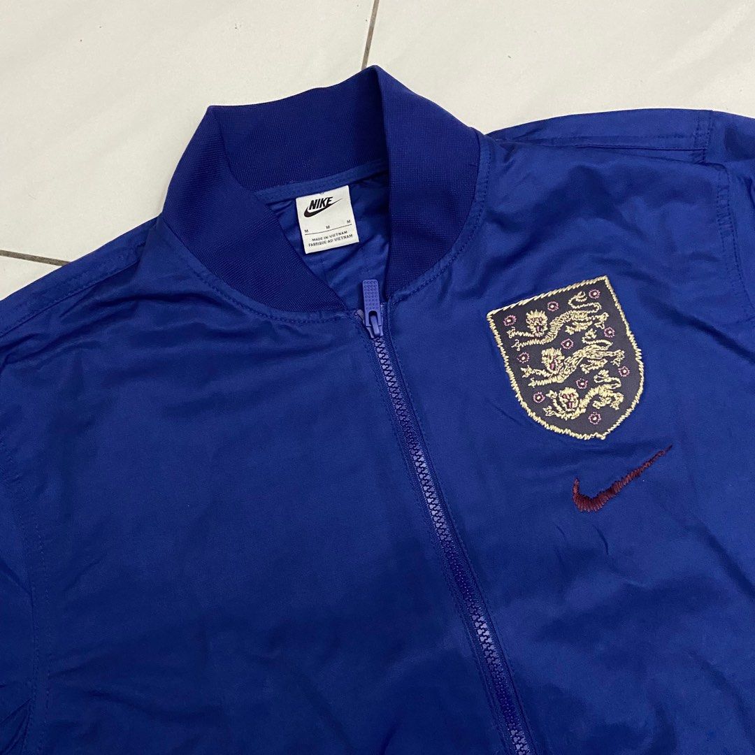 Nike england bomba jacket 2024, Men's Fashion, Activewear on Carousell