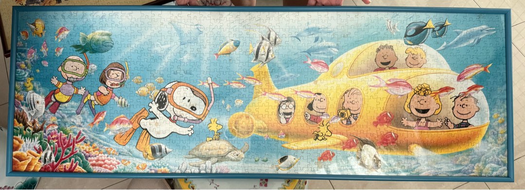 Original Peanuts Snoopy puzzle with wood frame | diving with friends ...