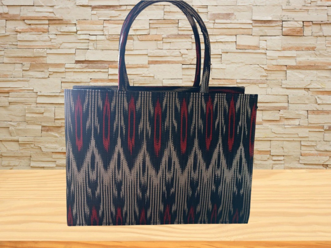 Original Tinalak Multi-use Bags, Luxury, Bags & Wallets on Carousell