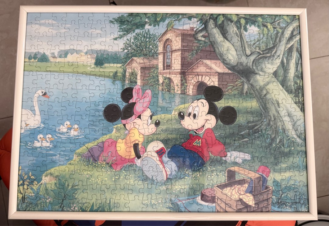 Original Walt Disney puzzle with wood frame| Minnie & Mickey picnic ...