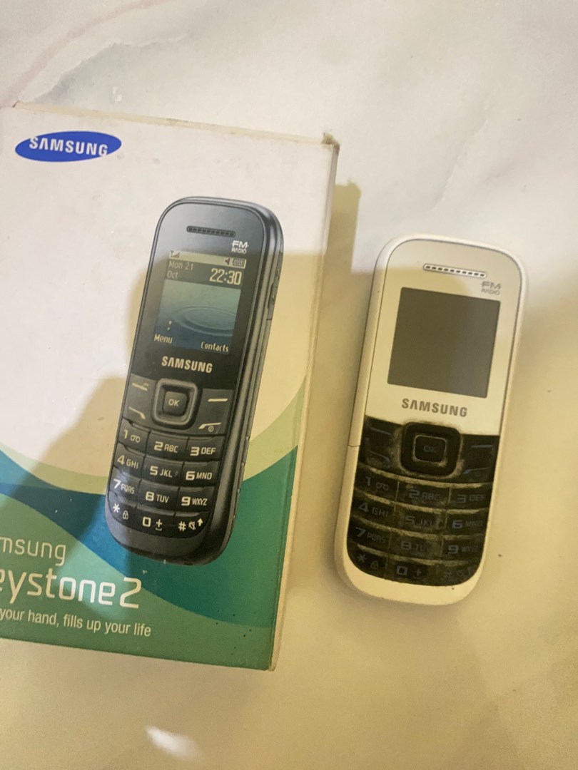 Samsung GT-E1205Y Mati Total, Telepon Seluler & Tablet, Ponsel Android ...