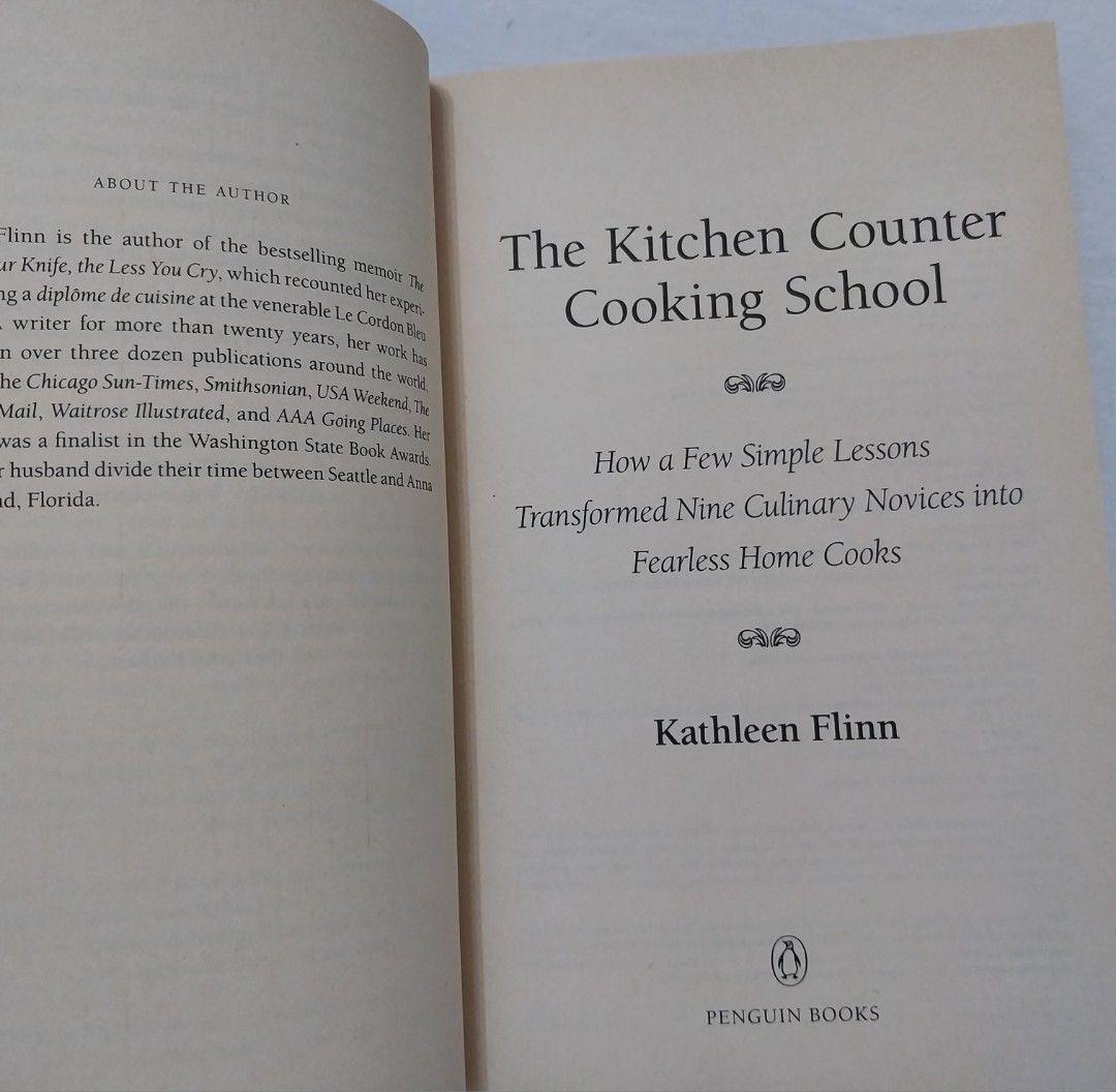 (SL) The Kitchen Counter Cooking School: How a Few Simple Lessons ...