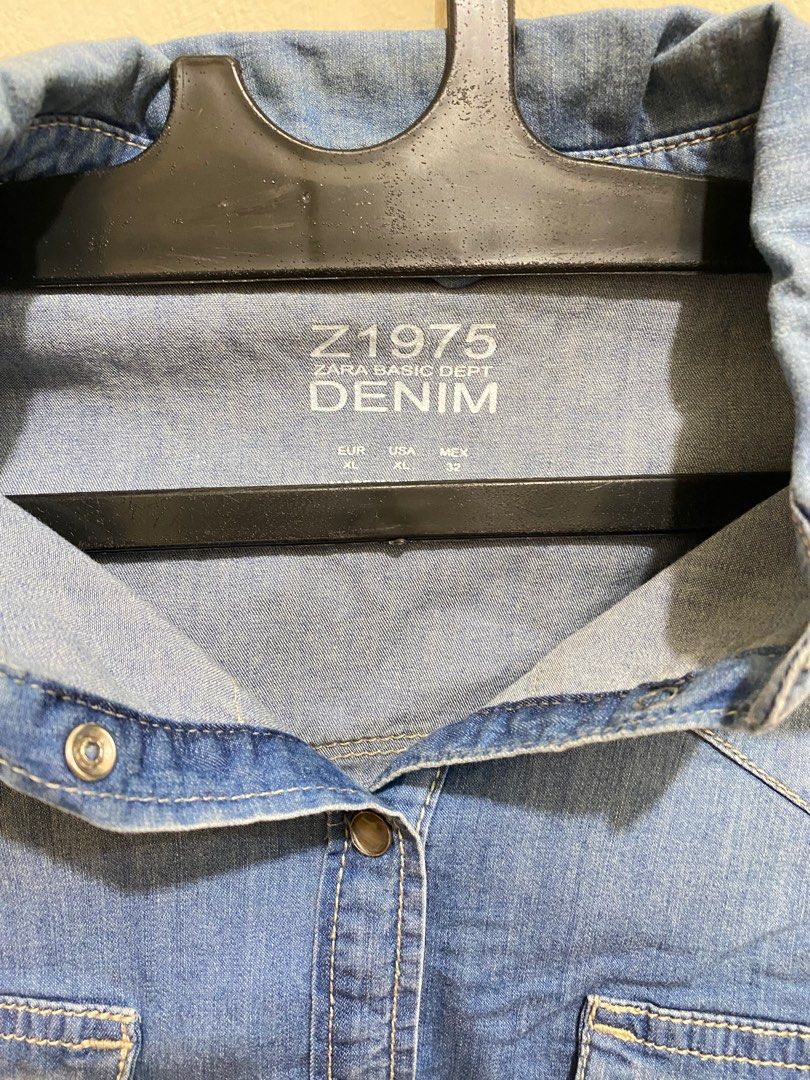 Outer Wanita Zara Z1975 Basic Denim Shirt Women, Fesyen Wanita, Pakaian Wanita, Atasan di Carousell