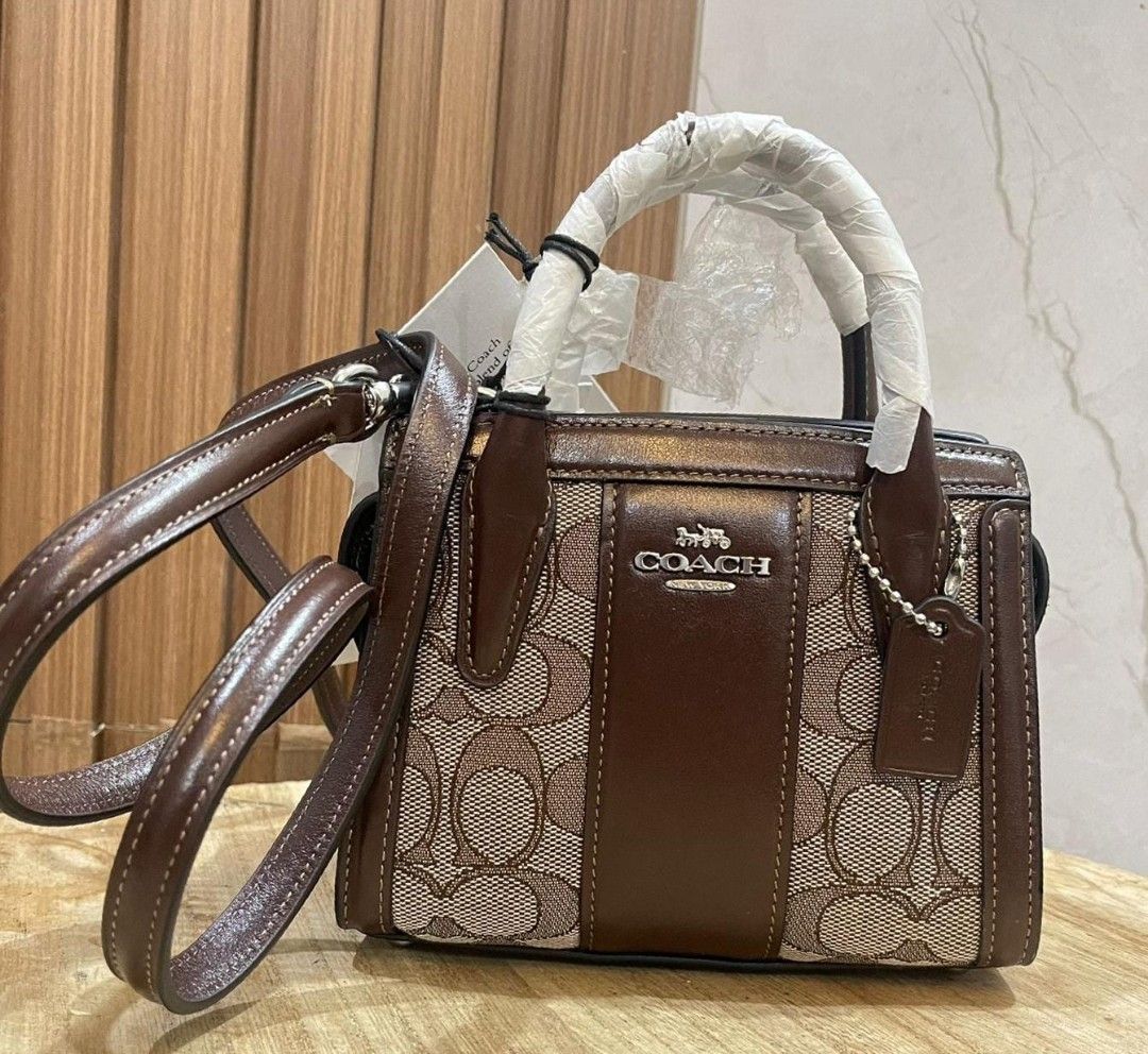 Coach Andrea mini authentic, Fesyen Wanita, Tas & Dompet di Carousell