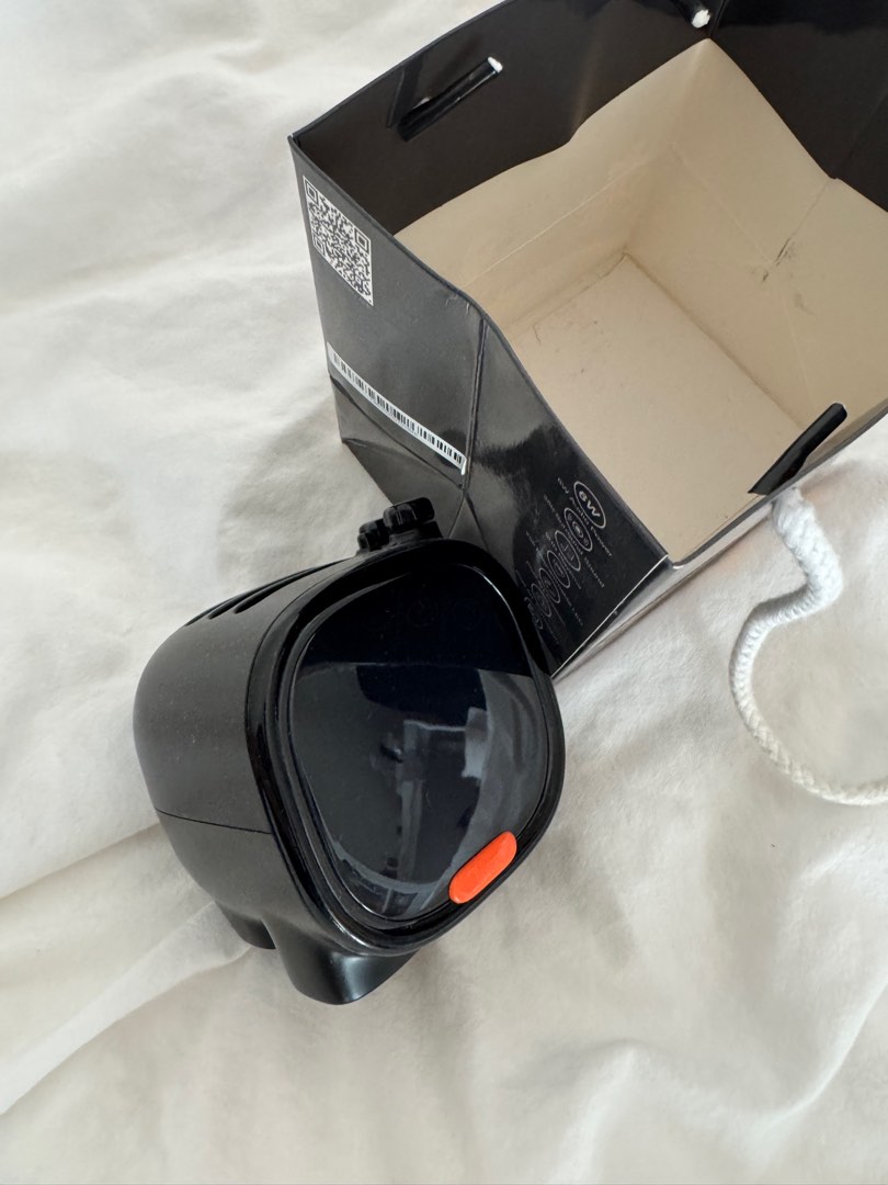 Divoom timoo pixel, Audio, Portable Audio Accessories on Carousell