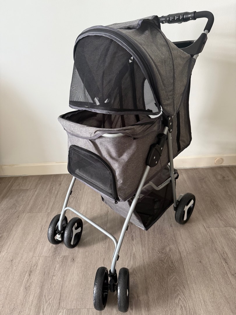 Doogo Pet Stroller, Pet Supplies, Homes & Other Pet Accessories on ...