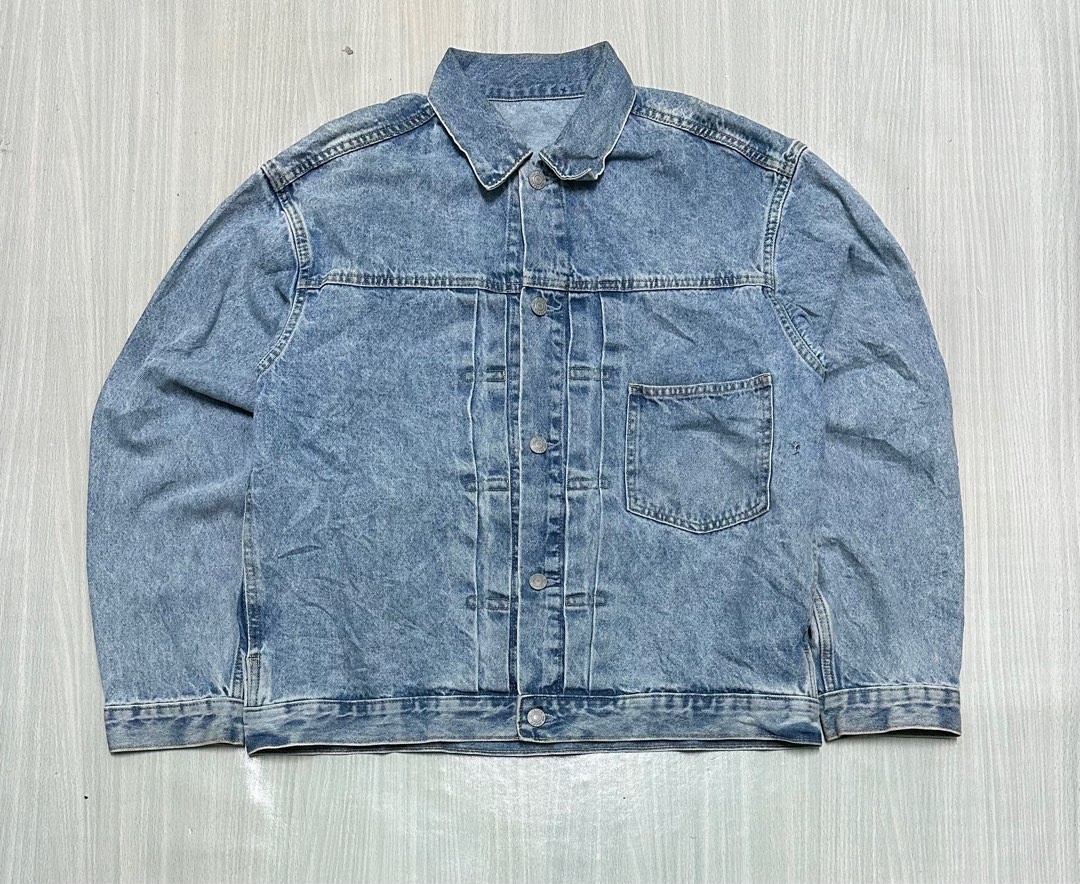 Gu Denim Type-1, Men's Fashion, Tops & Sets, Formal Shirts on Carousell