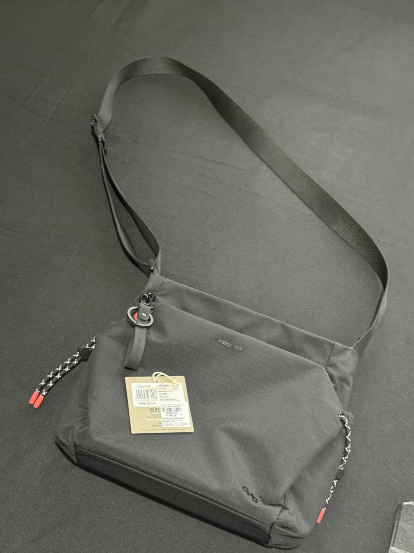 Hedgren Makoto Sling Bag 5.5 l, Women's Fashion, Bags & Wallets, Cross ...