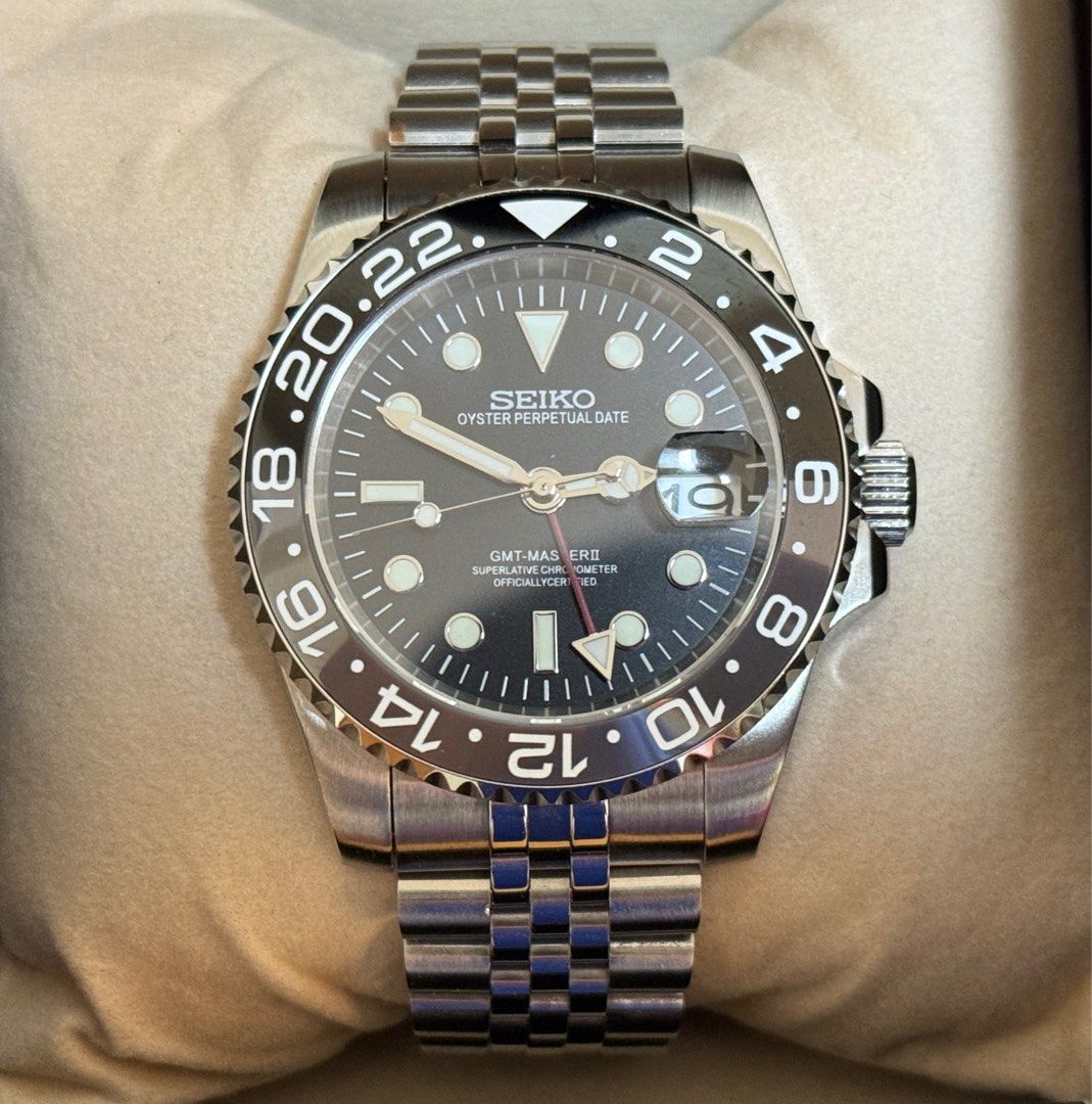 [INSTOCK] Seiko Mod GMT MASTER II in Black, Luxury, Watches on Carousell