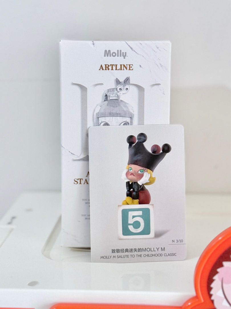 Molly Artline - Molly M Salute To The Childhood Classic, Hobbies & Toys ...