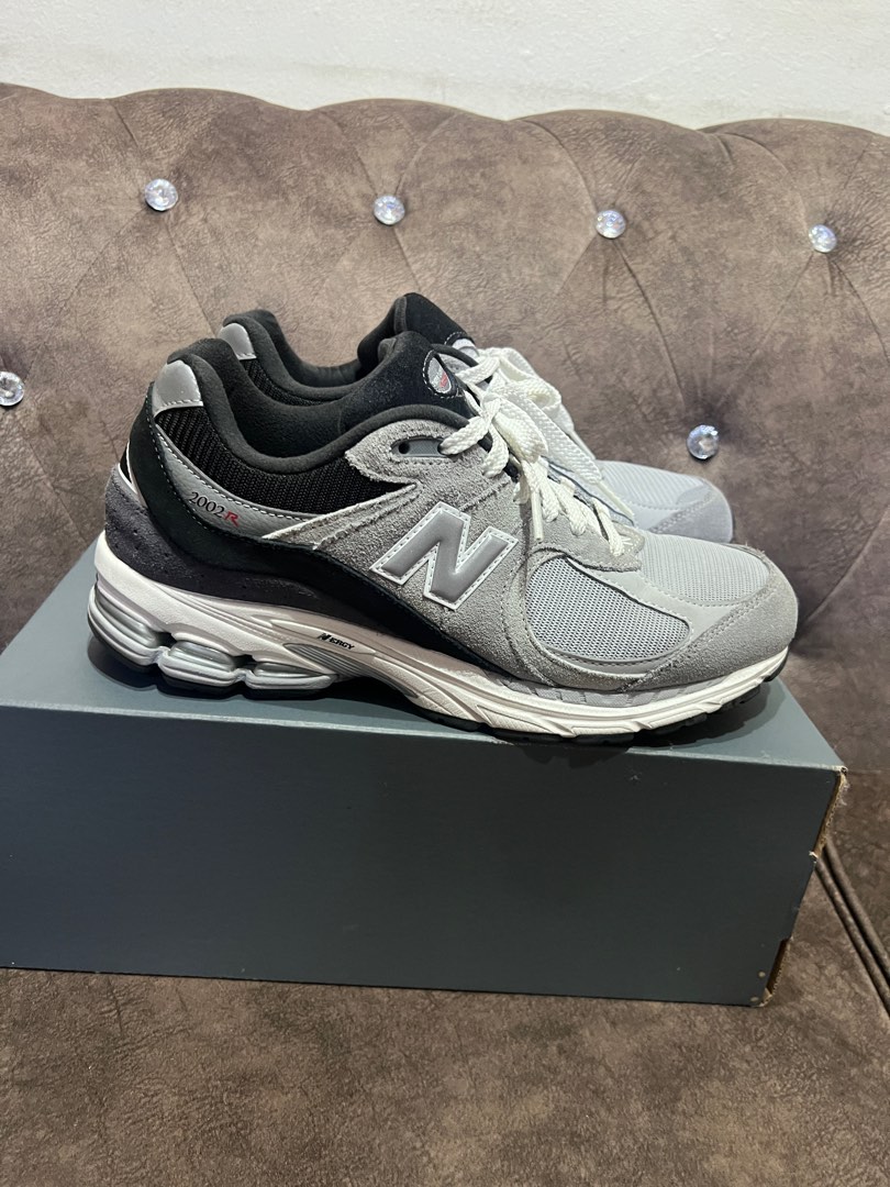 New Balance 2002R Slate Grey & Raincloud, Men's Fashion, Footwear ...