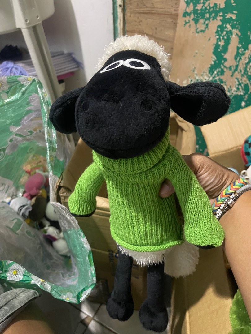 shaun the sheep 14-15inches, Hobbies & Toys, Toys & Games on Carousell
