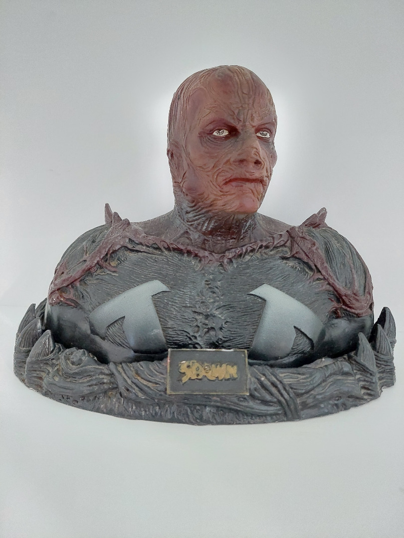 Spawn Bust, Figures and villains from the movie Spawn, Hobbies & Toys ...