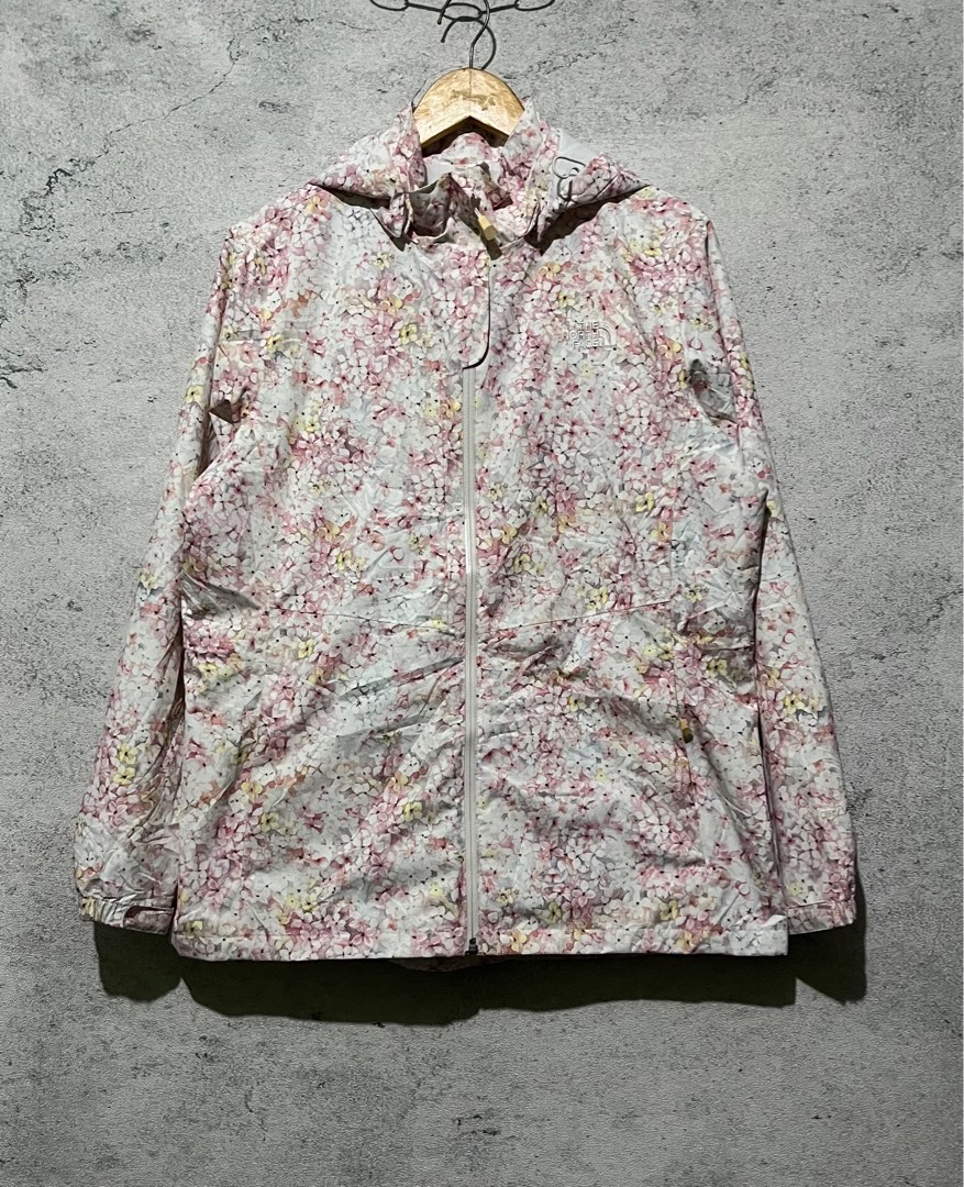 The north face jacket outdoor gorpcore, tnf jacket gunung, Fesyen ...