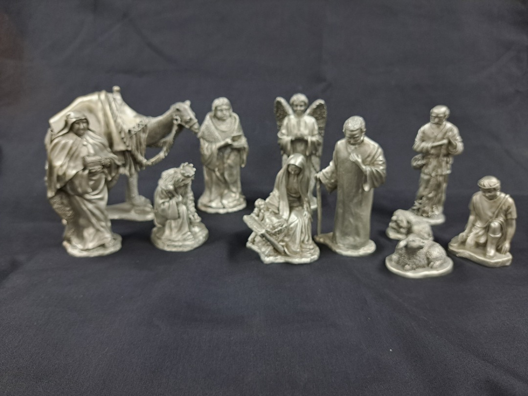 Vintage Pewter Nativity Set Total 11 pieces Royal Selangor, Furniture ...