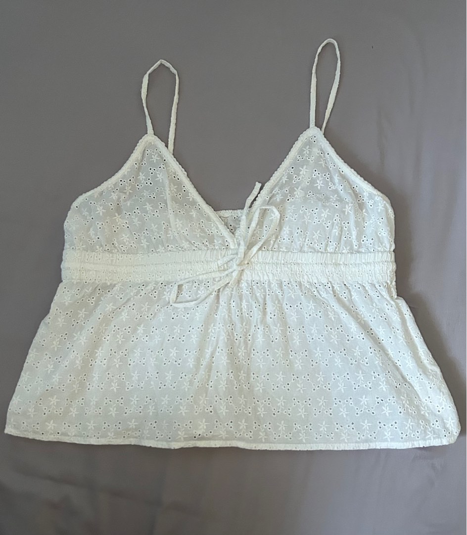 BASEMENT FG White Eyelet babydoll Top, Women's Fashion, Tops, Sleeveless on Carousell