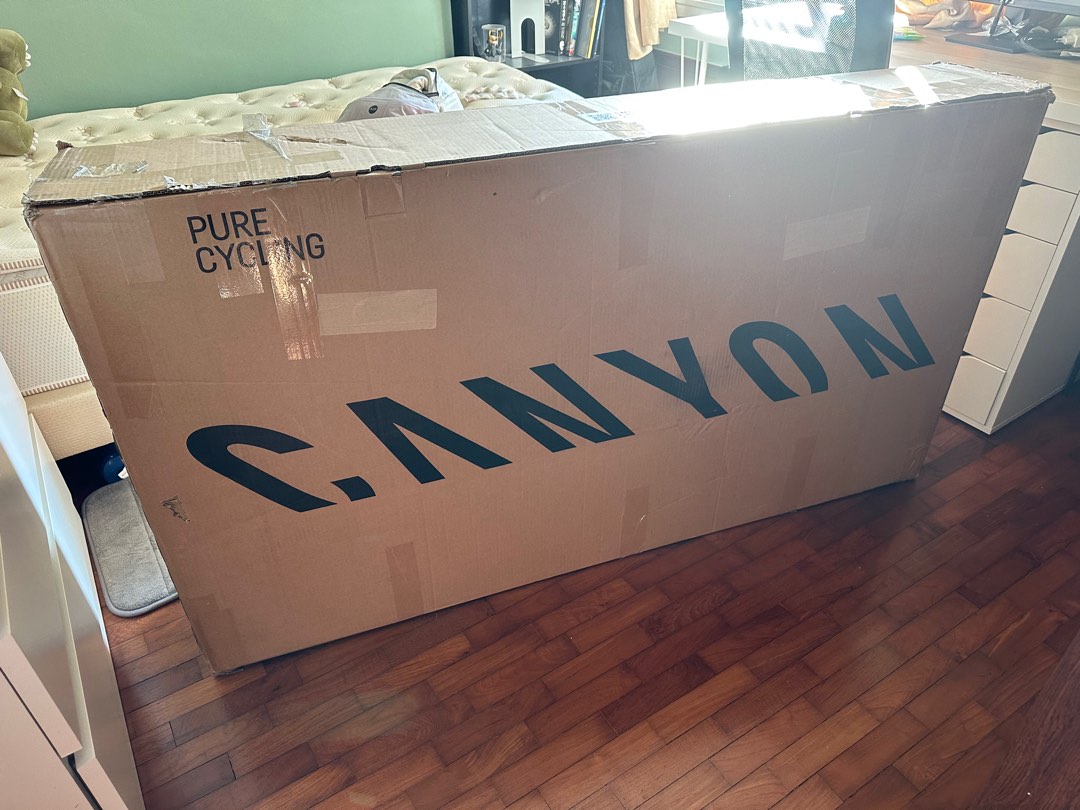 Canyon Bike box , Sports Equipment, Bicycles & Parts, Bicycles on Carousell