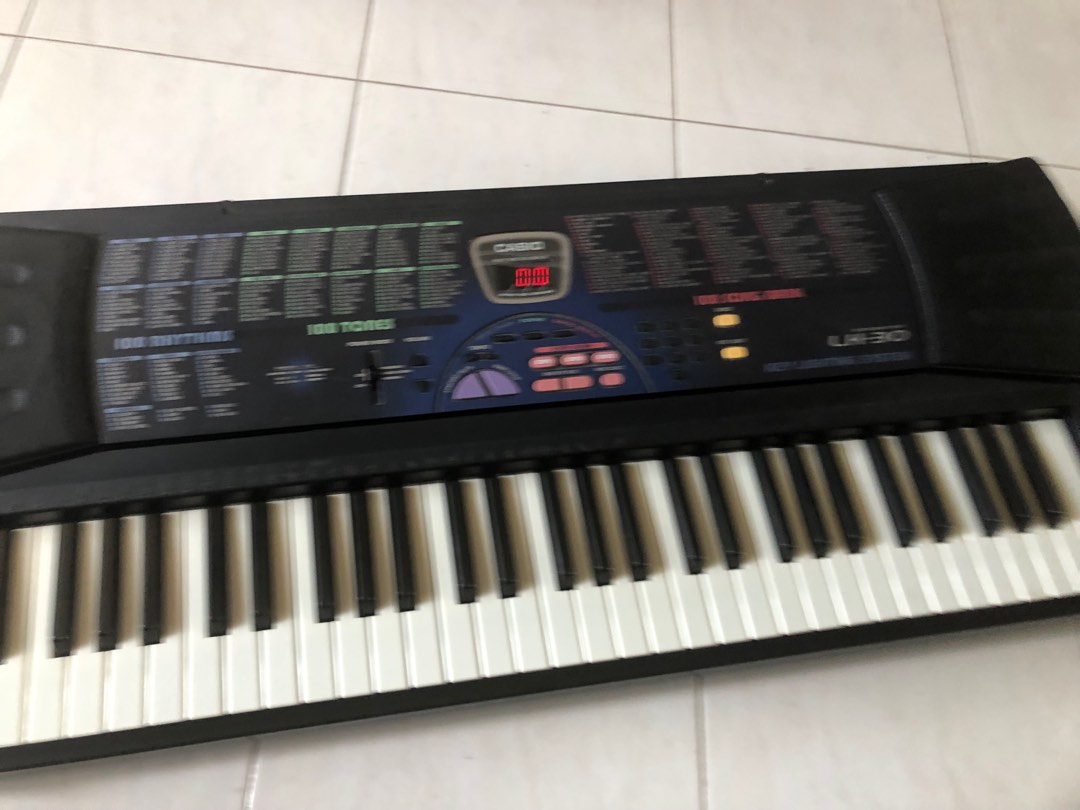 Casio LK-30 Key Lighting System Keyboard, Hobbies & Toys, Musical ...
