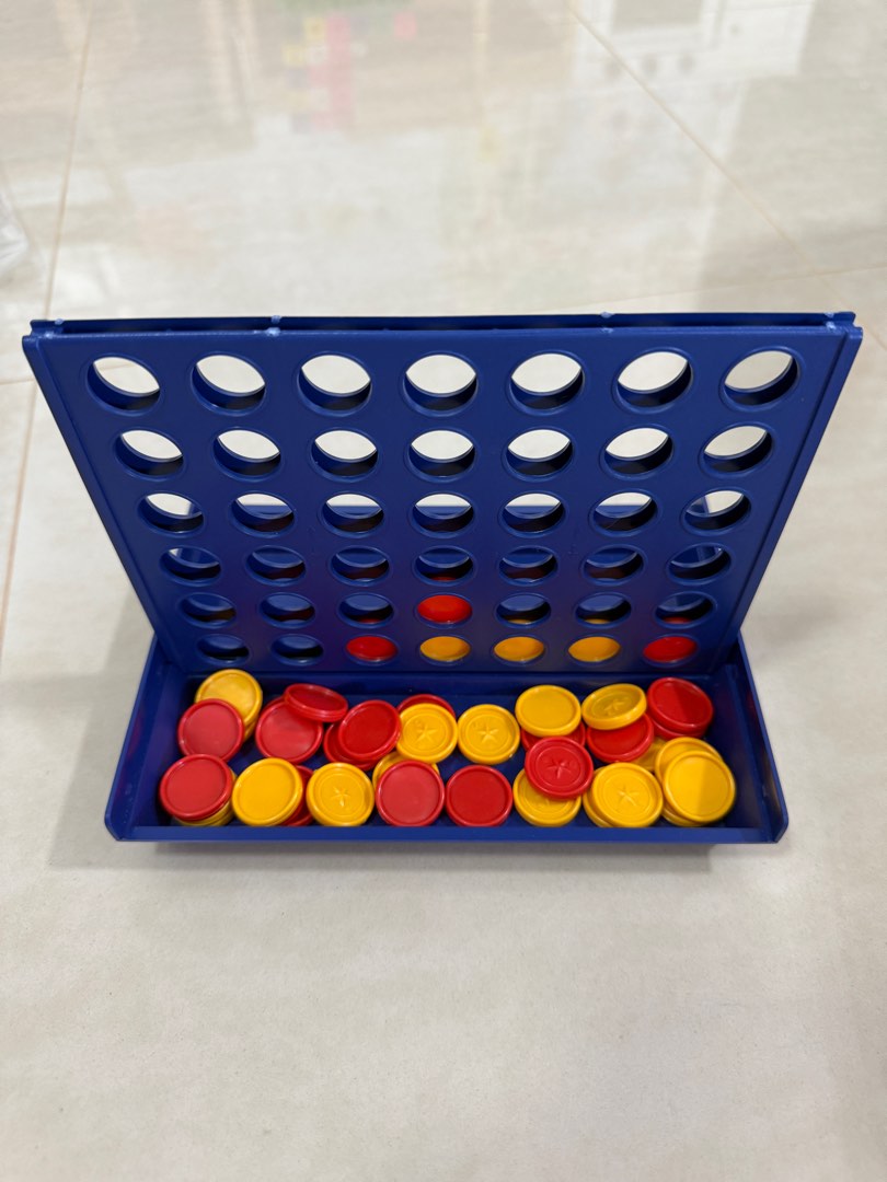 Connect 4 Board Game, Hobbies & Toys, Toys & Games on Carousell