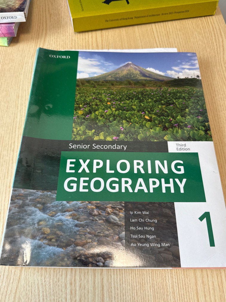 Senior Secondary Exploring Geography 1, 興趣及遊戲, 書本 & 文具, 教科書 - Carousell